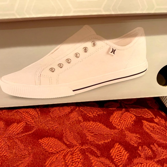 Hurley | Shoes | New Hurley Slipon Womens Sneakers Classic Canvas Size ...